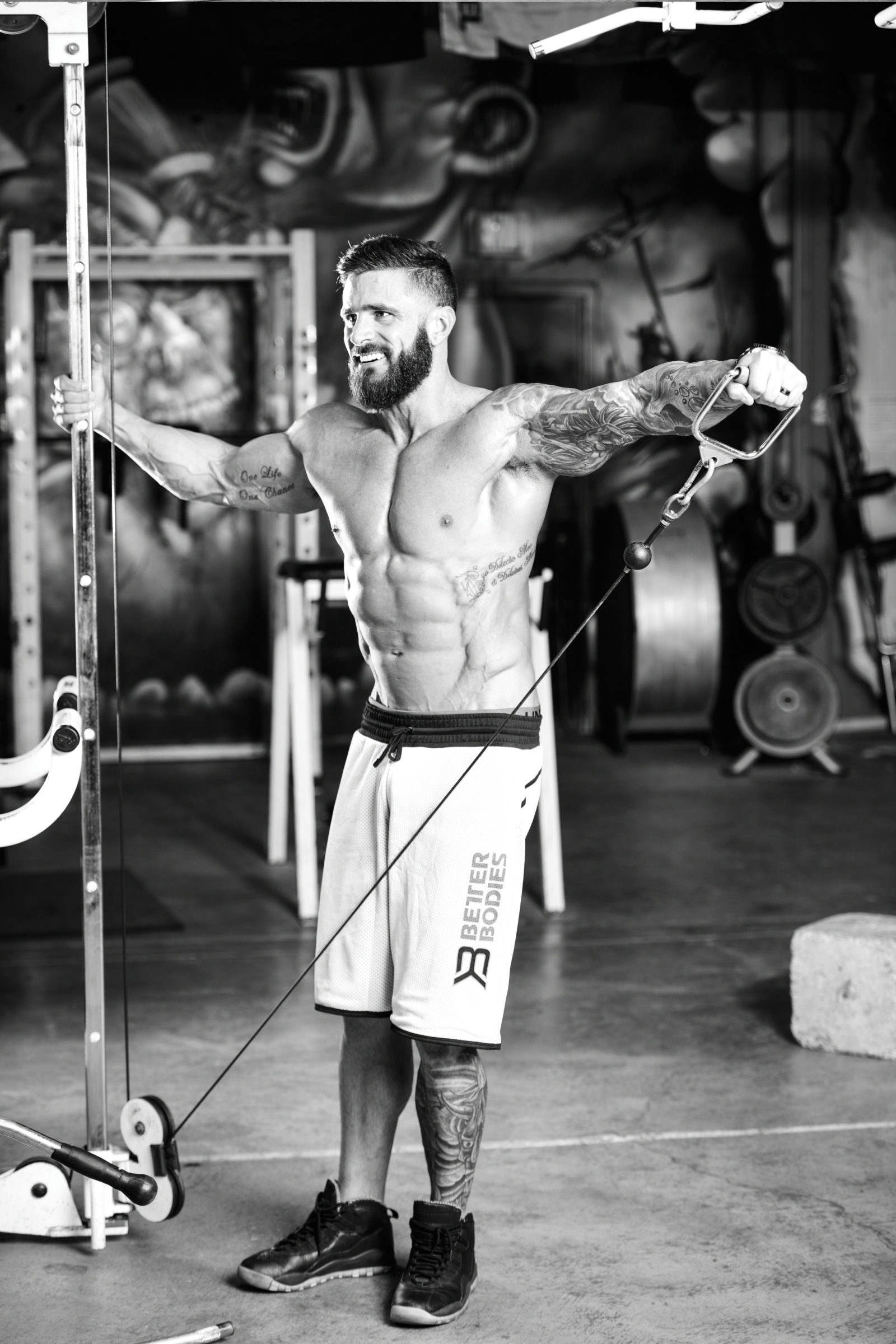 Alpha Male Shoulders