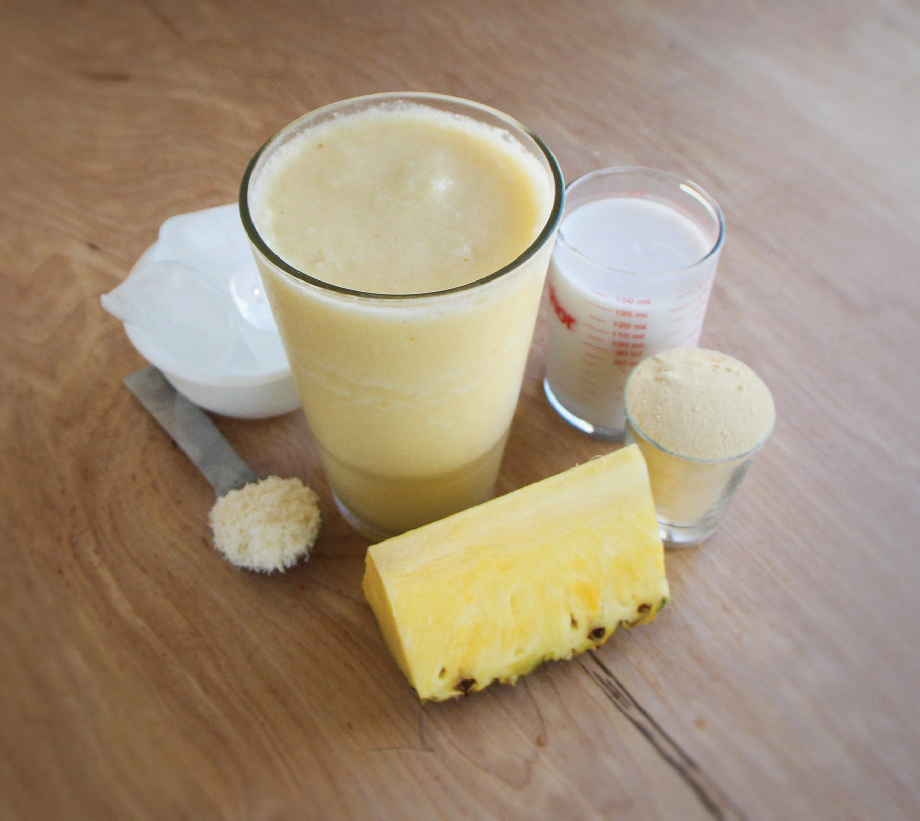Shake It Off: Pineapple Coconut Breeze