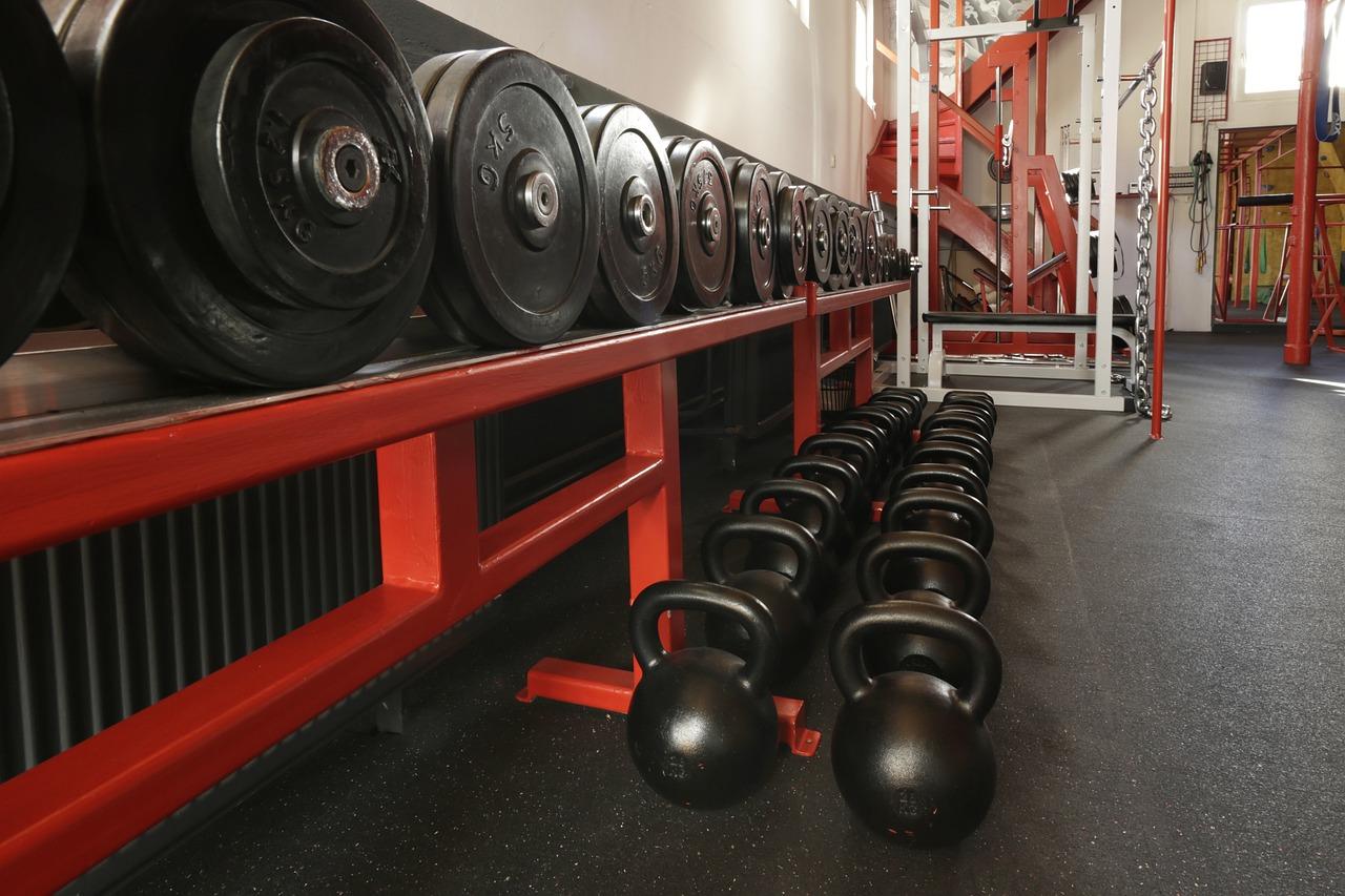 Strength Training: How Weight Lifting Builds Muscle