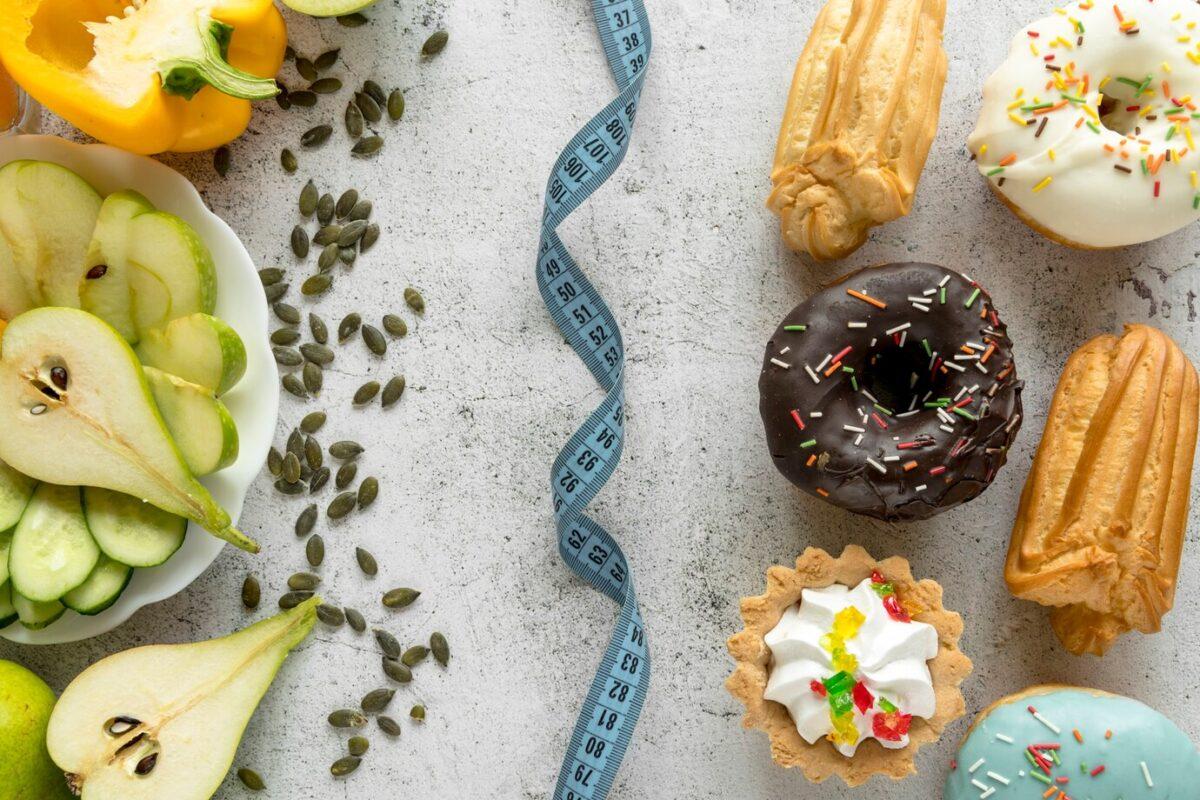 How to Cut Calories Without Losing Muscle